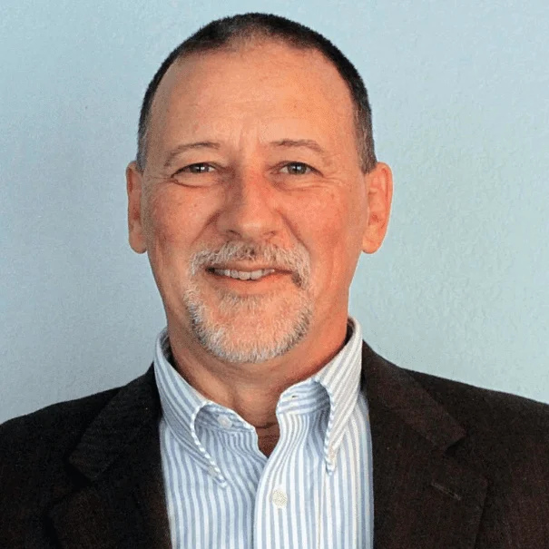 Біографія Christopher Donald | Дізнайтеся більше про дизайнерів Stripo