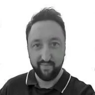 Био Chris Forrest | Узнайте больше об авторах статей Stripo